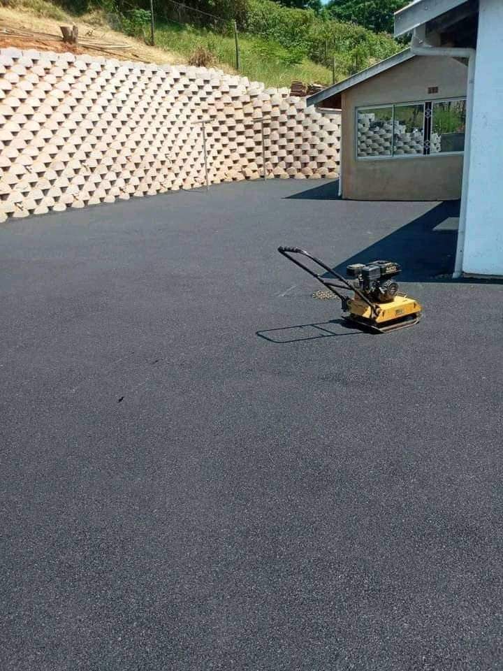 Expert Tar Driveway Pietermaritzburg | Asphalt Driveways PMB